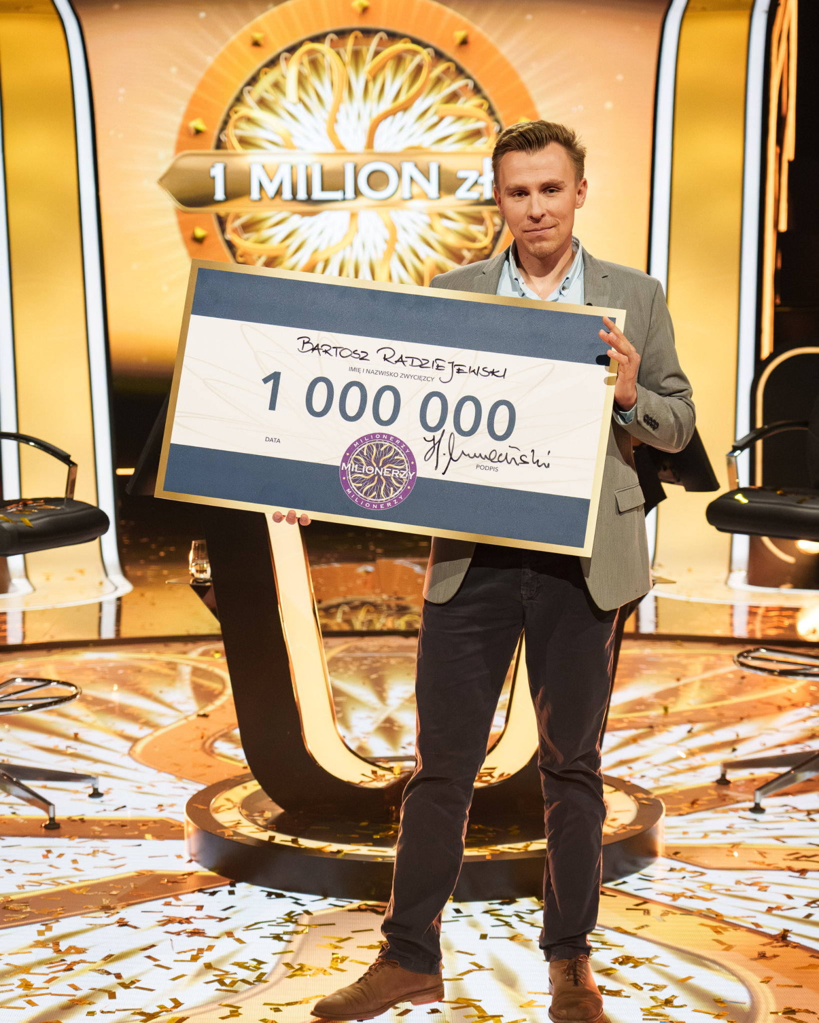 Bartosz Radziejewski wygrał milion w „Milionerach”. Mało kto znałby ...